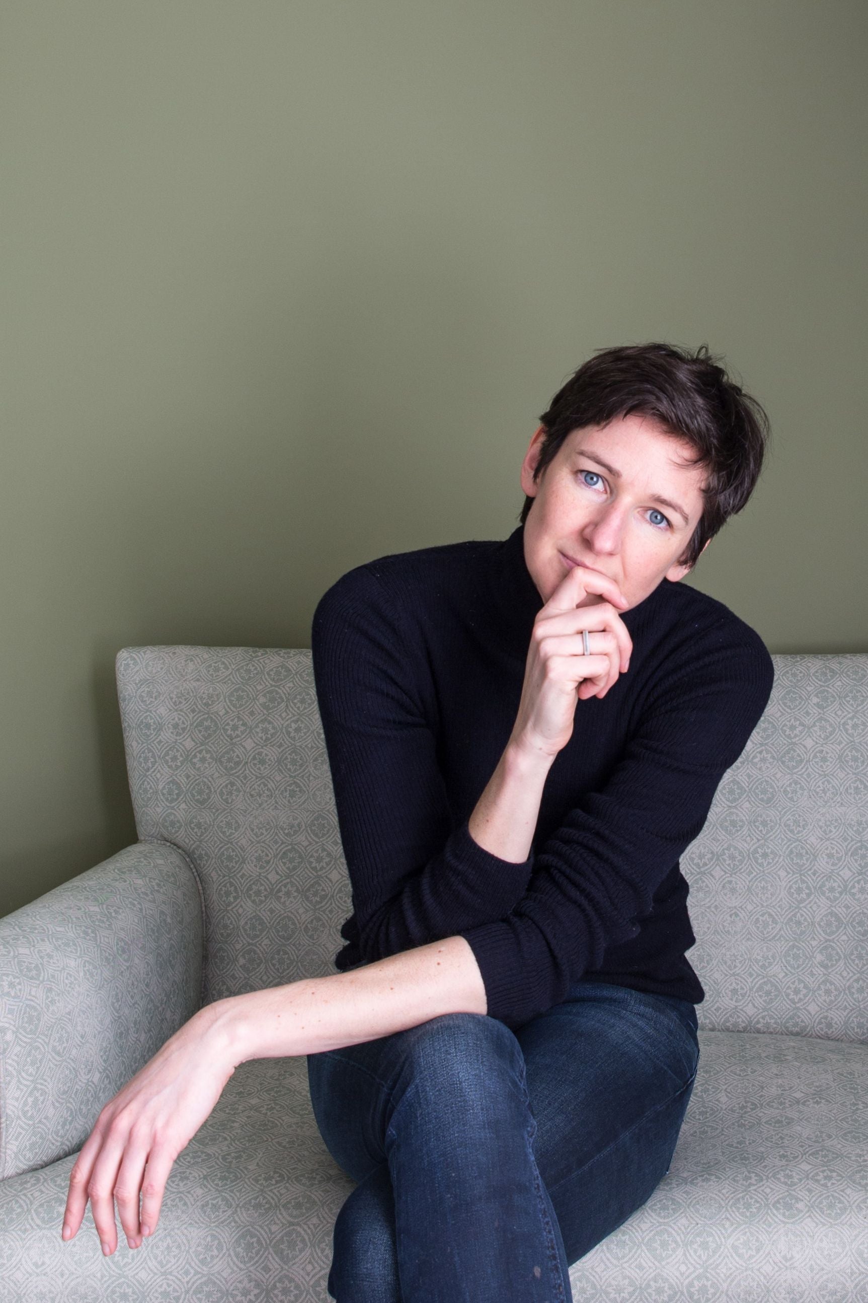 Episode 3 | Emma Lewis – Caro